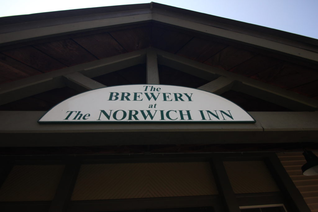 brewery sign - Norwich Inn