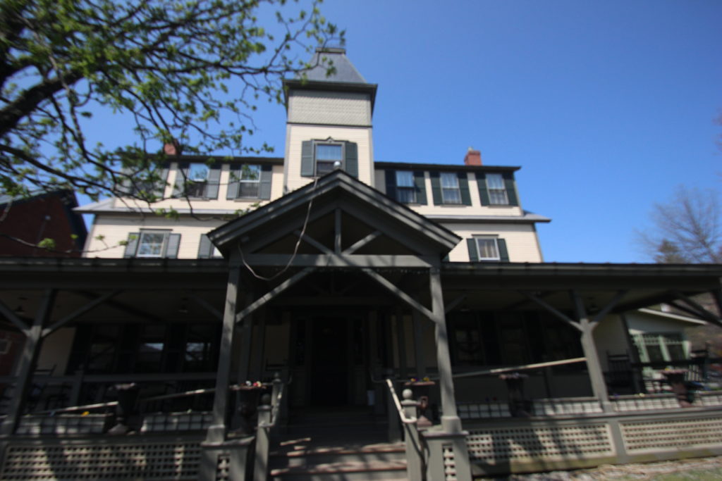 Main Inn - Norwich Inn