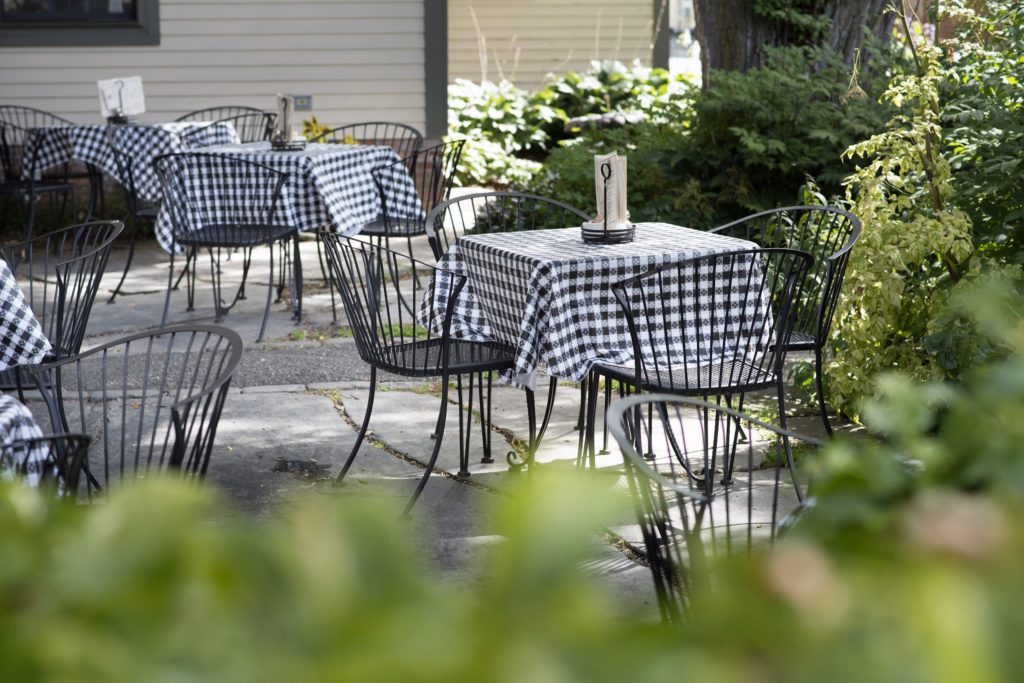 Hanover NH Restaurants - Restaurants Near Darmouth | Norwich Inn